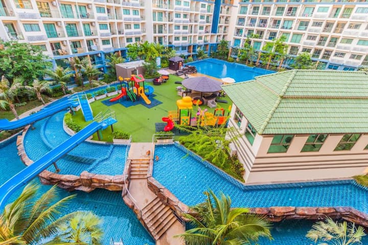 Laguna Beach Resort Two 1-bedroom Apartment - Pattaya City