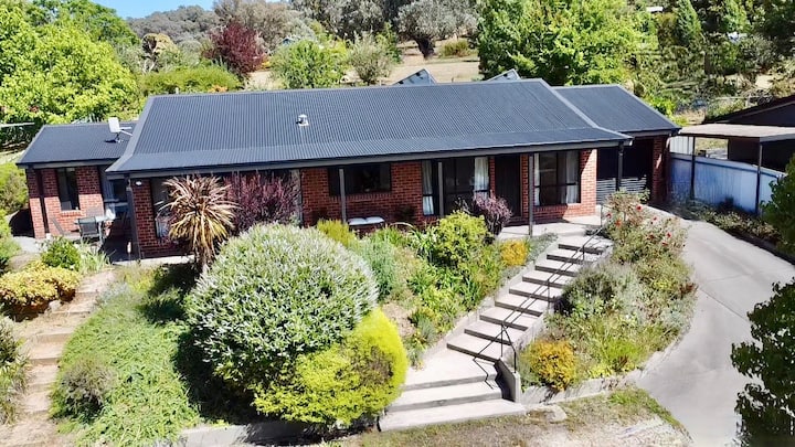 'The Yack' - Yackandandah