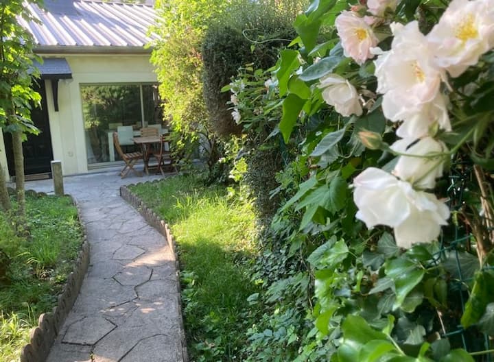 Maison Avec Jardin Vue Sur Paris Et La Tour Eiffel - Pontault-Combault