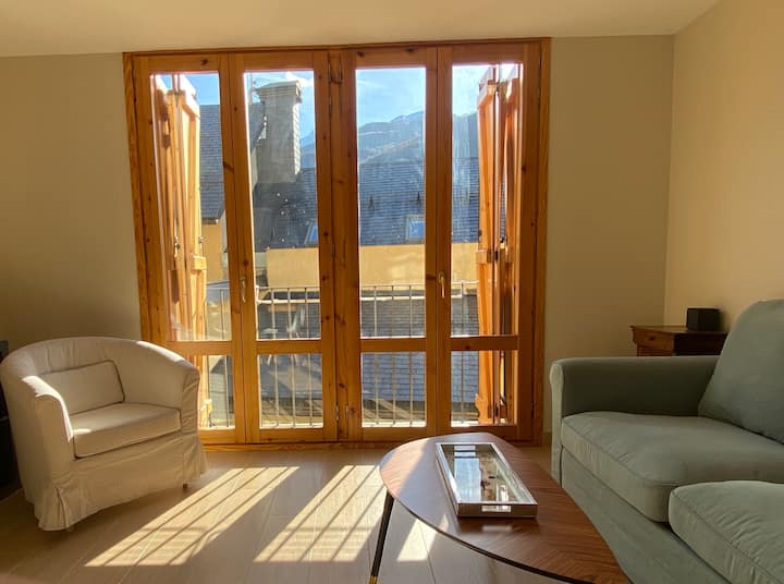 Apartamento  Casa Francho 2
Sol Y Nieve - Biescas