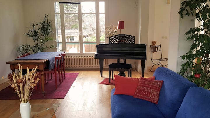 Maison Calme, Family Friendly - Louveciennes
