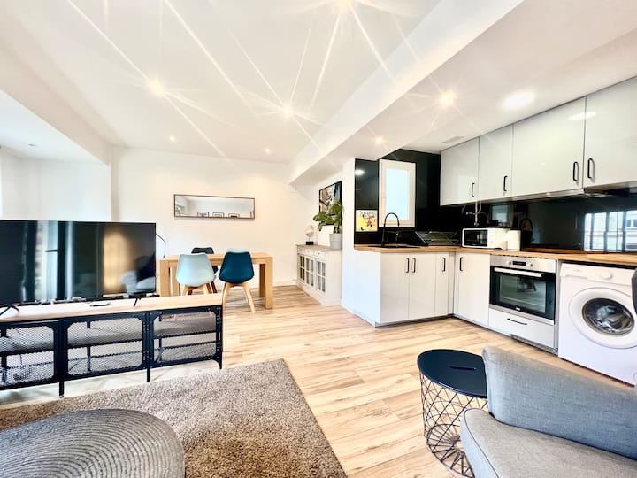 Precioso Y Luminoso Piso Para Nómadas Teletrabajo. - Valencia