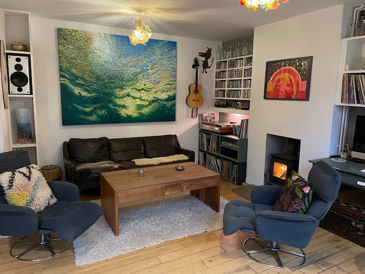 Room In A Shared House With Large Garden. - Frome