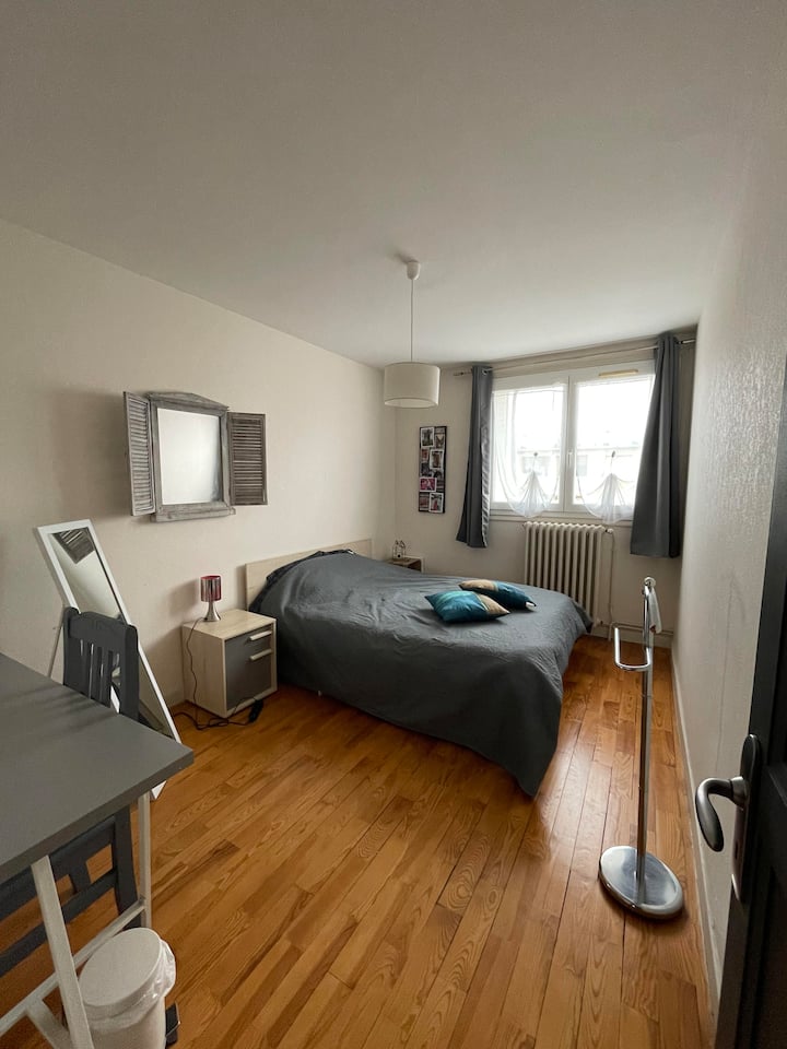 Une Chambre Pour Vous Chez Moi - Cournon-d'Auvergne