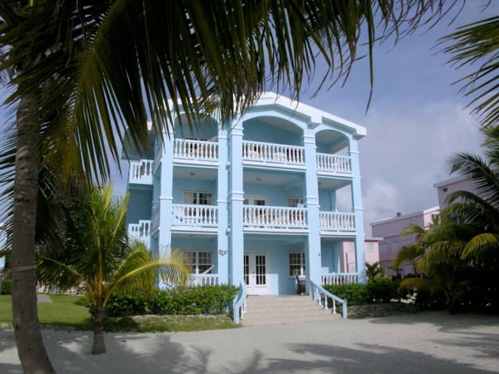 Sunset Beach C3 | 3 Bedroom By The Sea - Belize