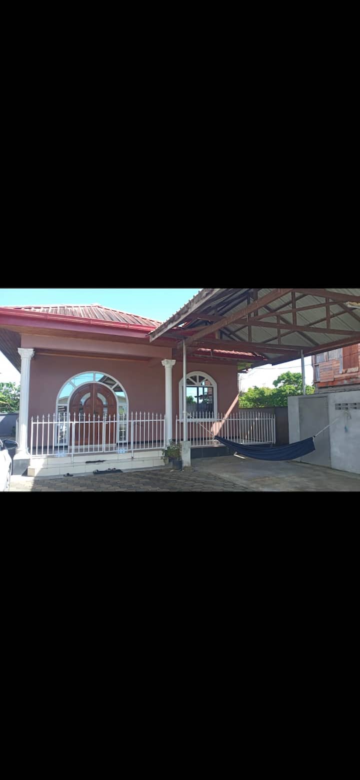Woning Paramaribo Stad - Paramaribo