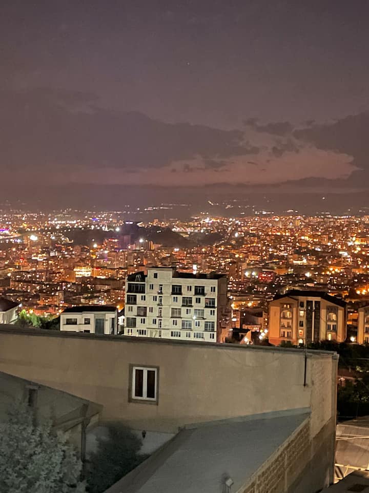 A Villa In Best Of Yerevan - Jereván