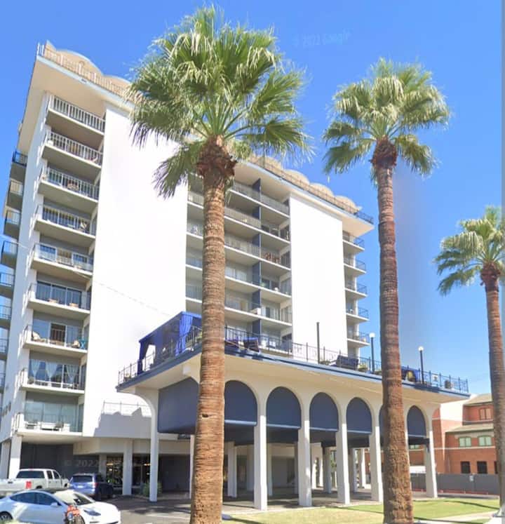 Sleek Roosevelt Row Downtown Condo - Phoenix