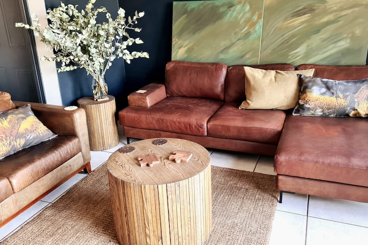 Solar Geyser With Indoor Braai & Fireplace - Pringle Bay