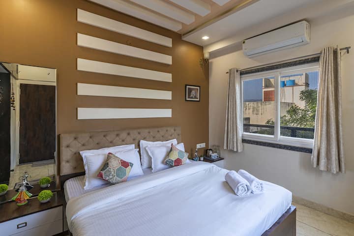 Bundi | Standard Room (With Window) - Bundi