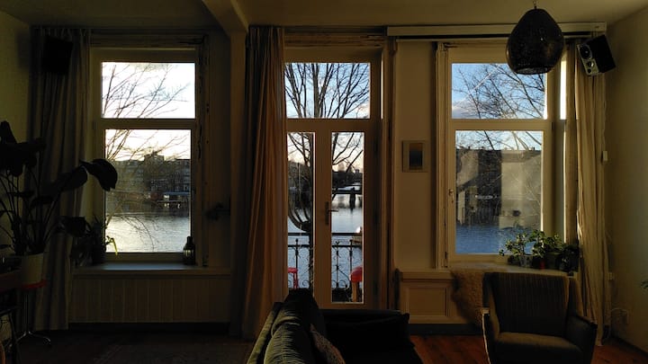 Apartment With Amstel Views - Amsterdam