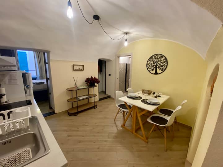 Bike Room - Sea Caves Standard - Pietra Ligure