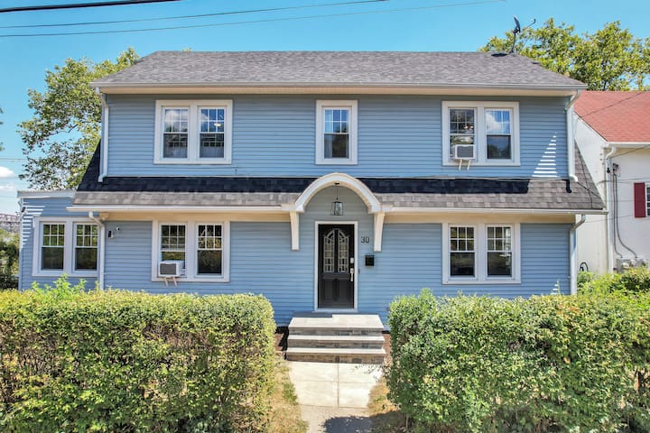 Whole House Rental In The Hudson Valley! - Beacon, NY