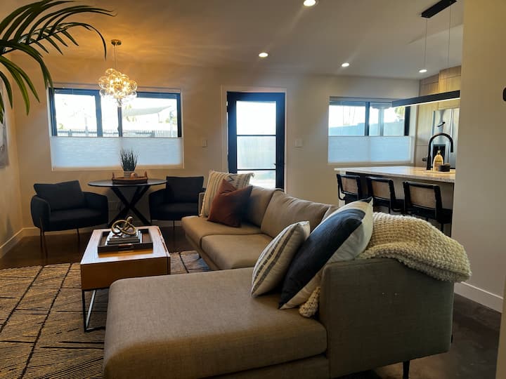 Work Away Dream 1bd W Office, Gated, Brand New! - Scottsdale, AZ
