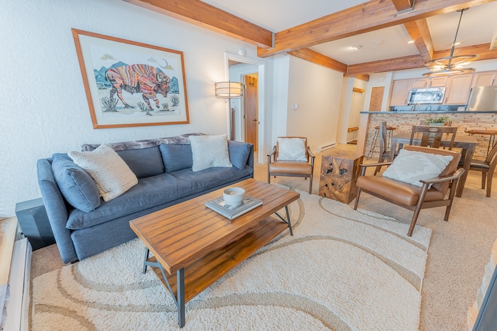 Skiers Special Through December! Walk To Lifts! - Crested Butte, CO