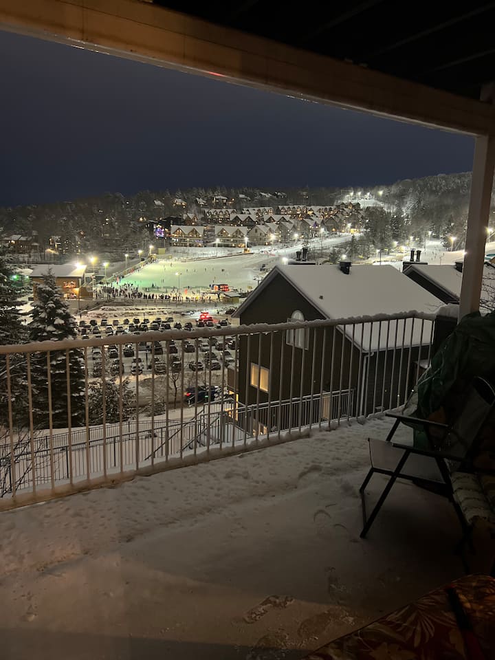 Ski In Ski Out Versant Du Village - Bromont