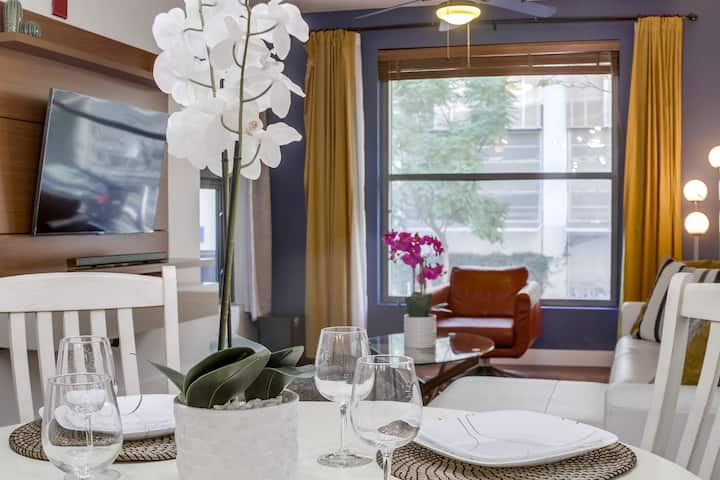 Hidden Gem In Downtown Sd, Walk To Petco & Gaslamp - Coronado, CA