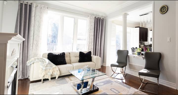 4-bedroom House Pickering - Ajax