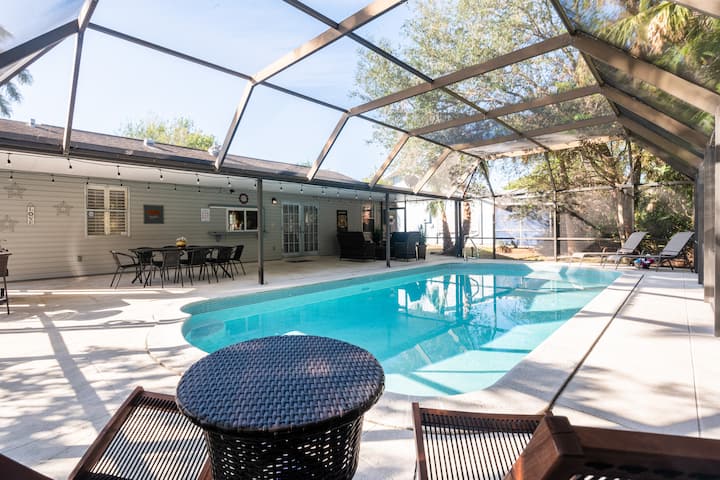 Private Pool Home Near 5th Ave, Old Naples & Beach - Naples, FL