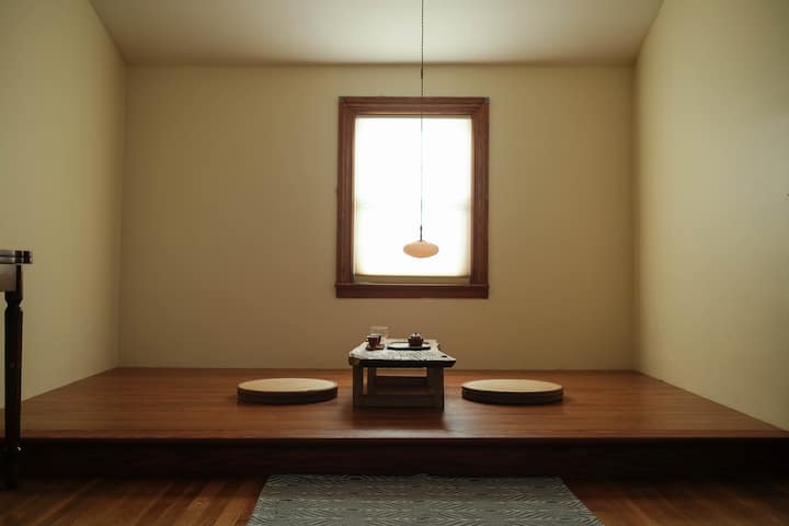 Tea Inspired Private Room No. 1 - Quincy, MA