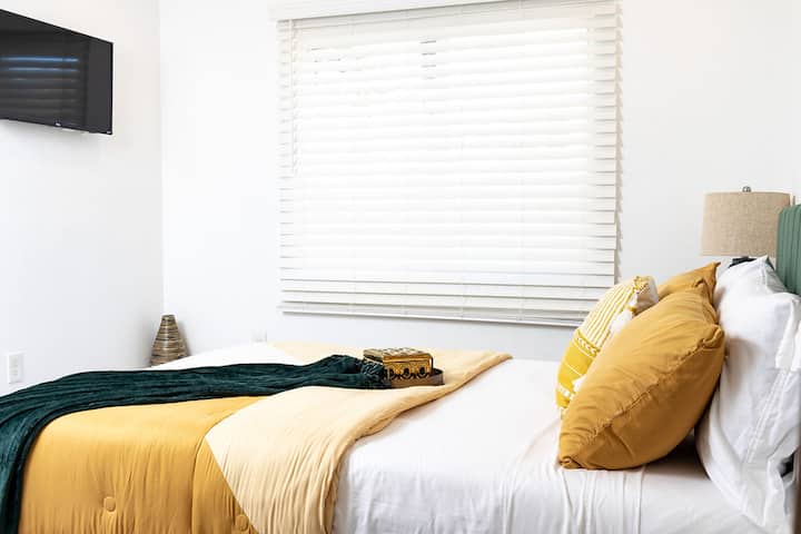 Downtown Jewel, Best Location! - Vickery Meadow - Dallas