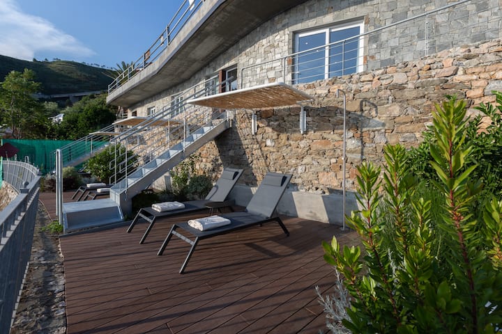 Relax | The Sunset Line - Riomaggiore