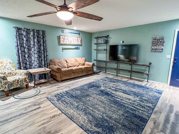 Lake House At Cranfield - Mountain Home, AR