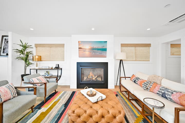 4 Bedrooms In New Luxury Built Home Walk To Beach - Newport Beach, CA