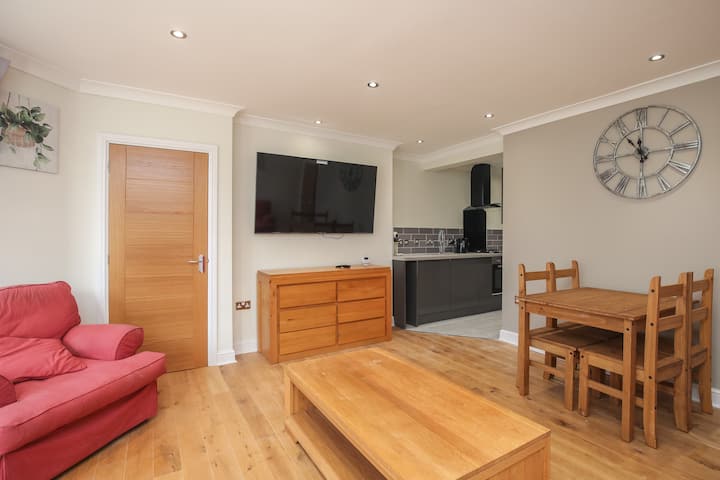 Charming Central Kingston Flat By The River - Kingston upon Thames