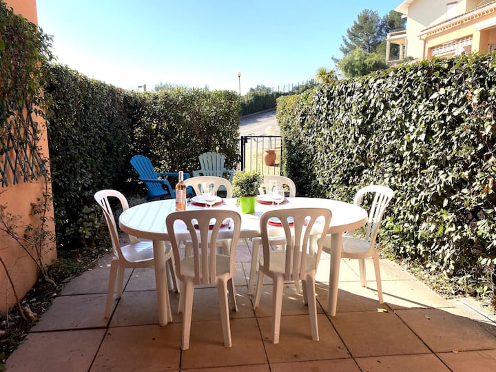 Bandol - T2 Rénové, Pkg, Clim, à 200m De La Mer - Le Castellet