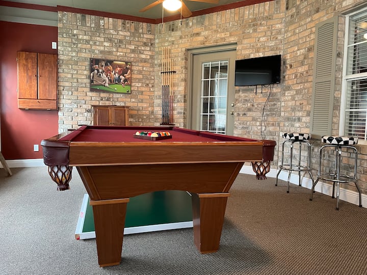 River Bend Casa With
Pool Table/game Room - Georgetown, TX
