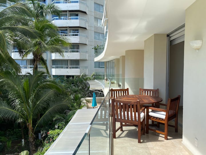 Depa A Pie De Playa En Zona Hotelera Ixtapa! - Ixtapa