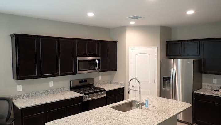 Fun Vacation Home - Buckeye, AZ