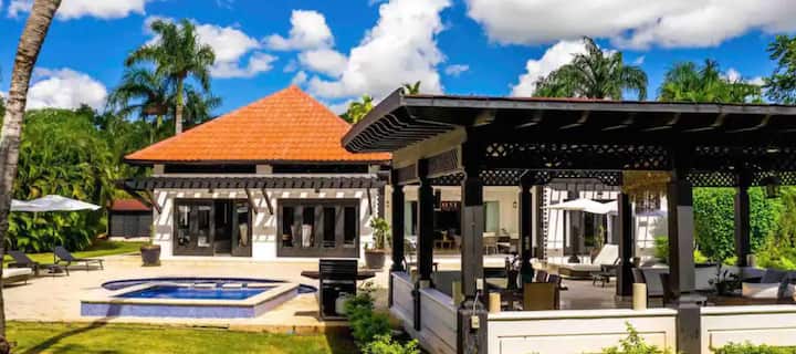 6 Bedroom/ 10 Beds/ 7 Bath/ Villa In Casa De Campo - Dominican Republic