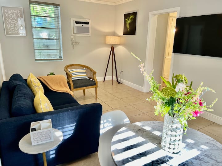 (4d)  3 Minutes Walk To Beach - Pompano Beach, FL