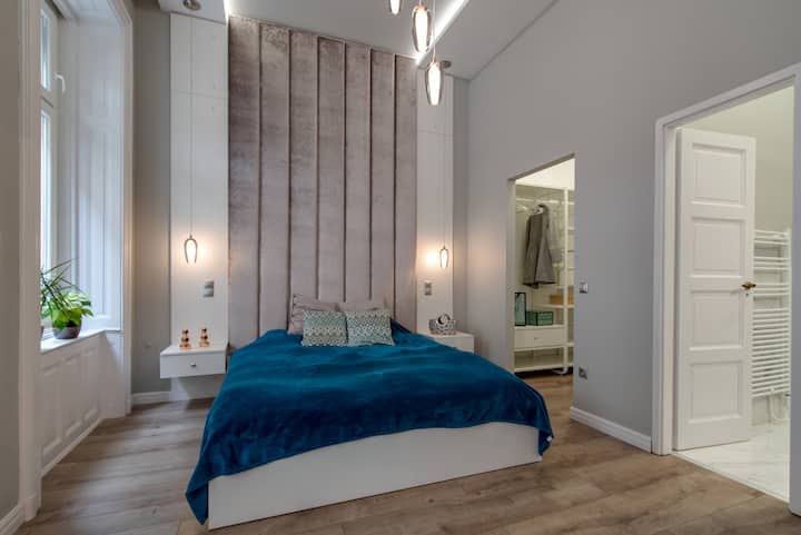 Helios Downtown Martha - Budapešť