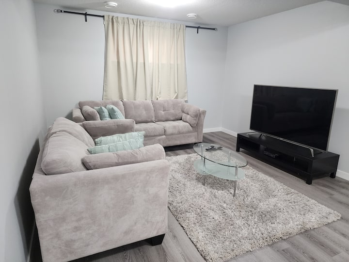 The Fallon - Two Bedroom Basement Secondary Suite - Edmonton, Canada