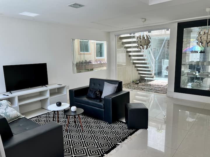 Adorável Casa Para 16 Pessoas - Natal