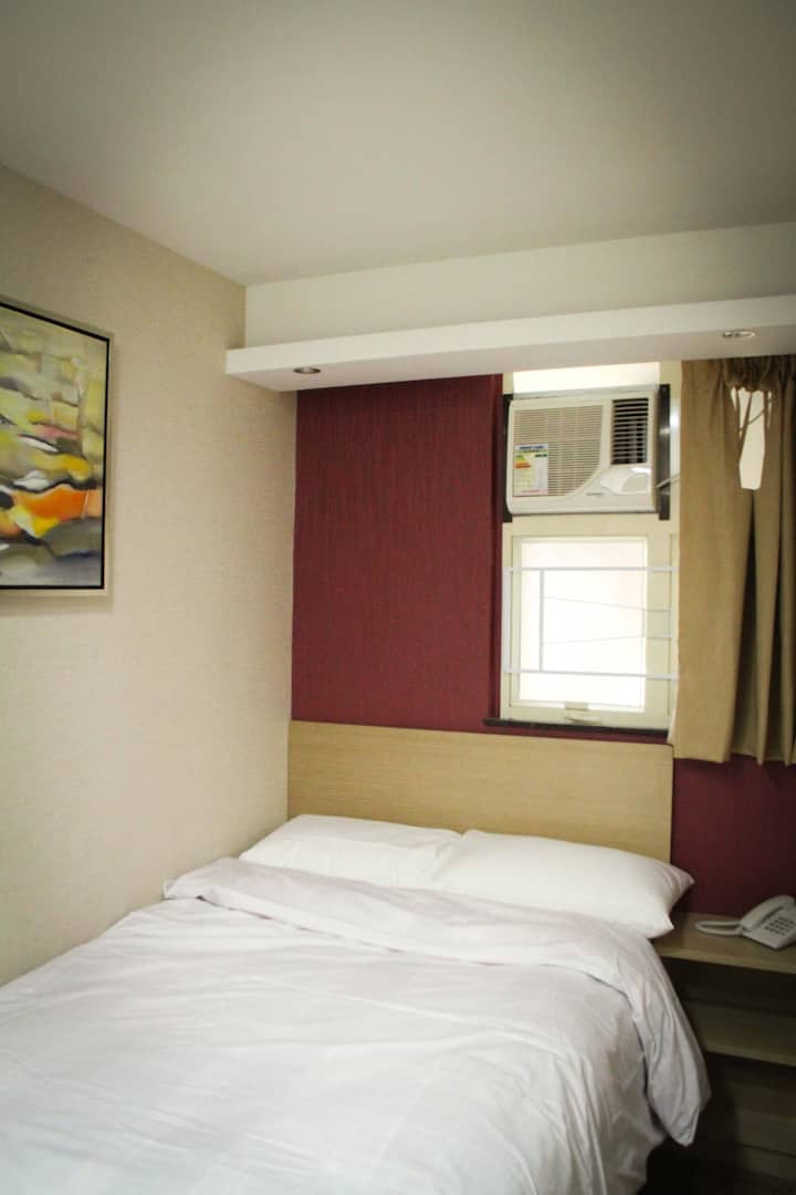 Chic Studio - E - Hong Kong