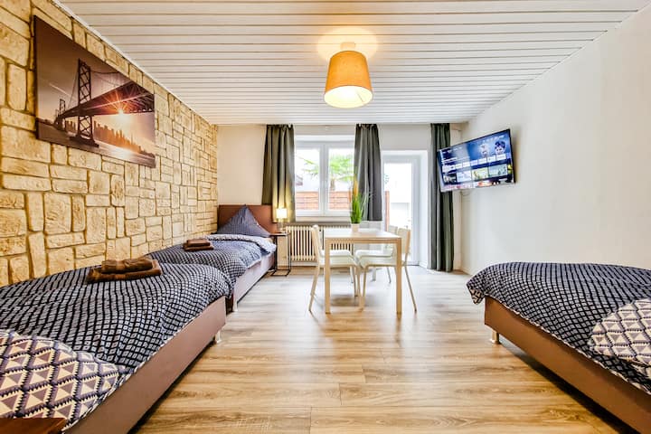 3 Bedroom Apartment Close To Centre / 7 Beds - Erkrath