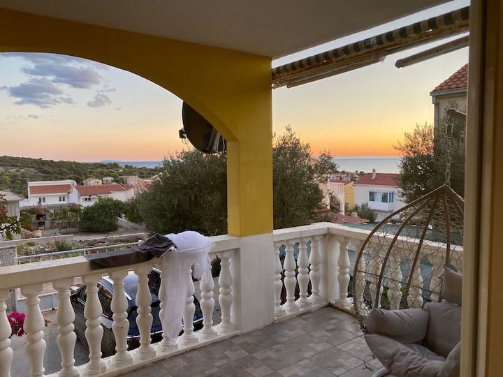 Haus Mit Schönem Meerblick - Sevid