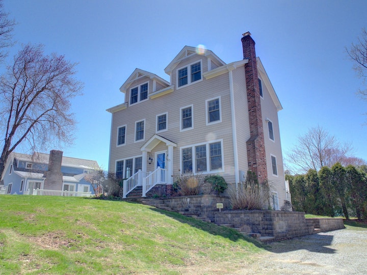 Sandy Toes - Beach House - Old Saybrook, CT