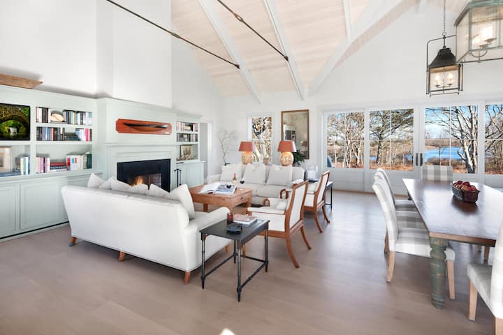 Stunning Modern Home Heated Pool - 마서스비니어드