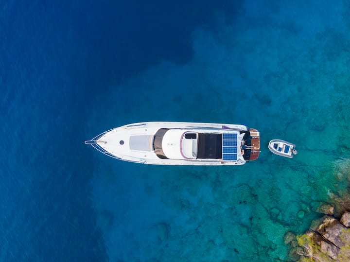 Luxury Private Yacht Island/ Bosphorus Tour - İstanbul