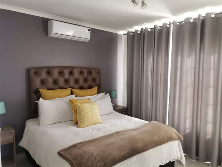 The Reeds: Private Garden House - Centurion