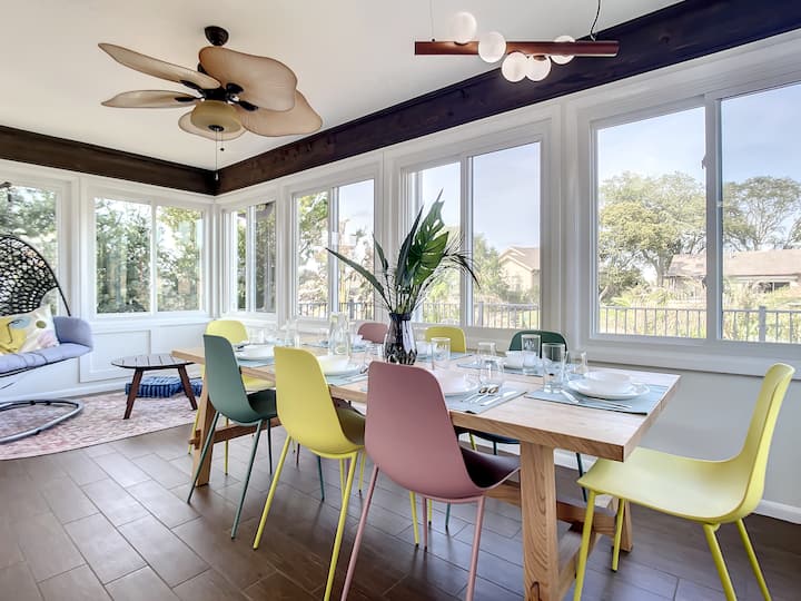 Waterfront Escape|hottub|game Room|fire Pit - Palm Coast, FL