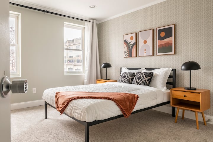 Boho Style Room W/ Private Bath - Maryland