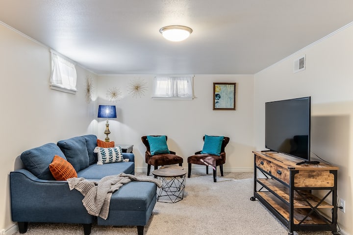 Comfy 1-bedroom, Pet Friendly - Cheyenne, WY