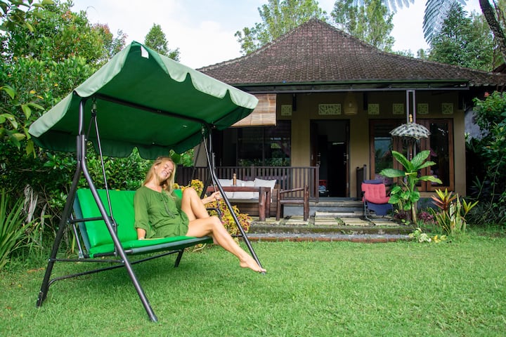 Garden Cottage In Magic Mountains - Munduk
