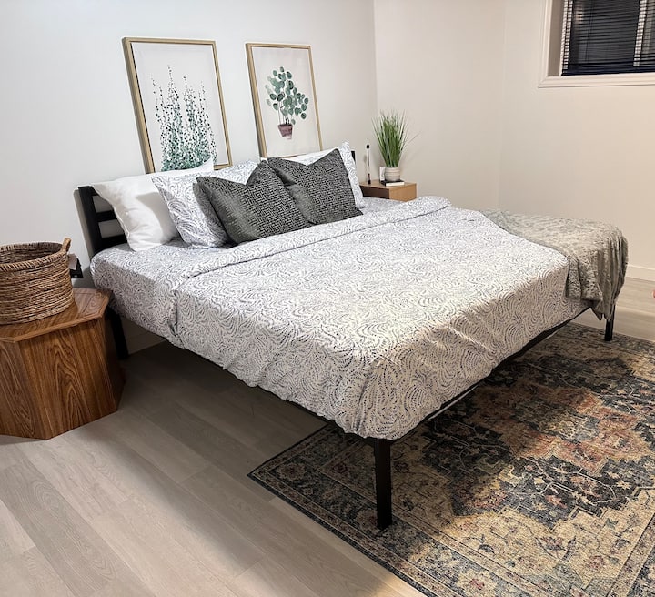 Clean + 3 Bedroom Unit + Beautiful Home. - 尼亞加拉瀑布城